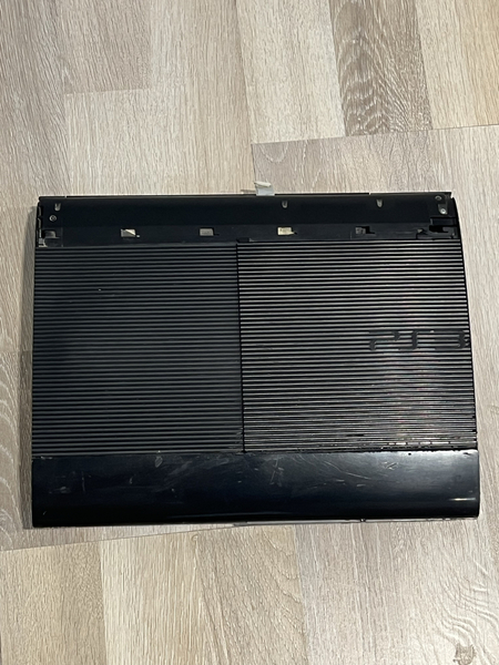 SONY Playstation 3 Super-Slim с играми и с ТЕРАБАЙТОМ ПАМЯТИ