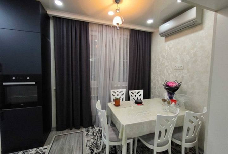 Продам квартиру Буюк ипак йули 2/1/5 Балкон 2х6