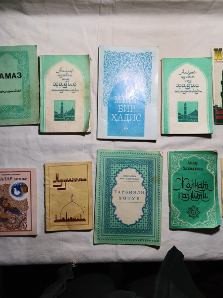 Продаются книги на выбор