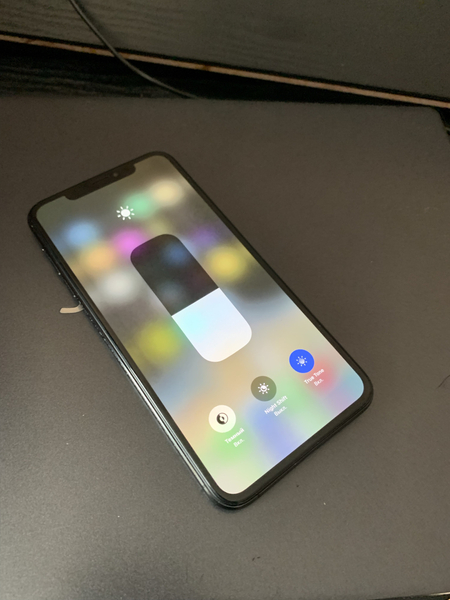 Iphone xs max idal 80% ayb yo arzon