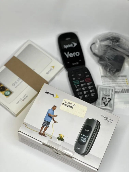 Sanyo Vero By Kyocera CDMA  PERFECTUM Sprint.  JAPAN. Перфект Запечата