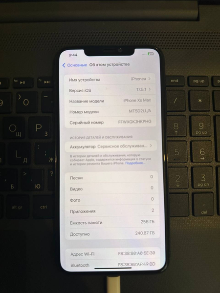 iPhone Xs max sotiladi