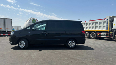 JAC M4 refine odam tashish uchun zor miniven