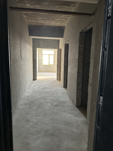 Квартира на супере, 3 комнаты, 80 кв, 7 этаж, лифт есть, 8 этажный дом
