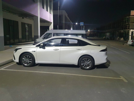 Сотилади Gac aion s