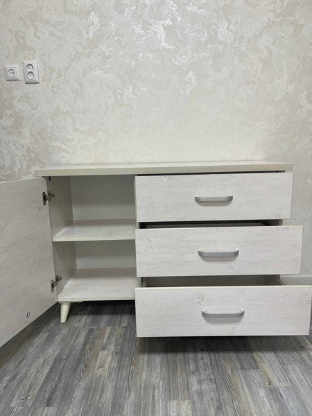 Продается Стильный Комод