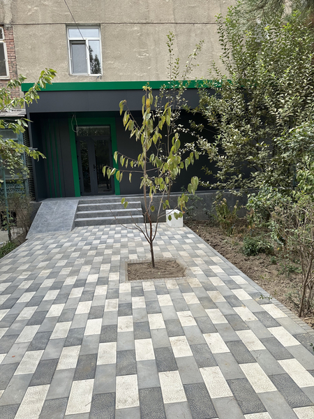 Нежилое помещение в центре, свое