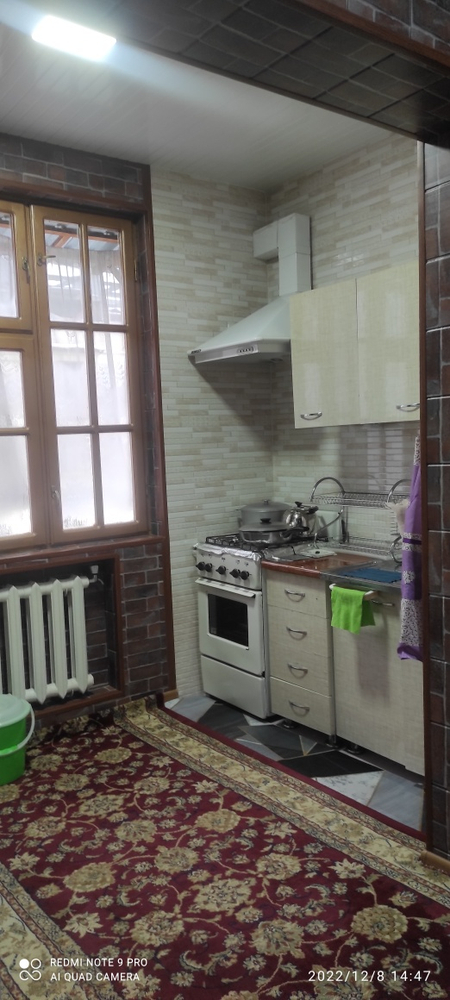 Продается квартира 2/4/5  на ЮнусАбаде 10кв