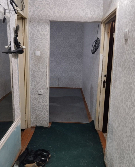 Продается Квартира 2/4/4 на ТТЗ-2 Базар Разделка