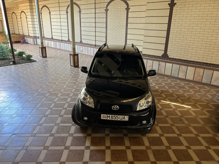 Tayota mini jeep srochna sotiladi faqat naxtka