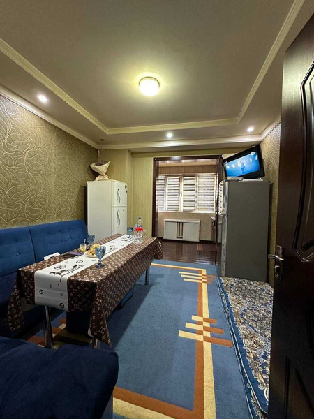 Продается квартира на себзаре , 3-х комнатная , 83м2, спецплан