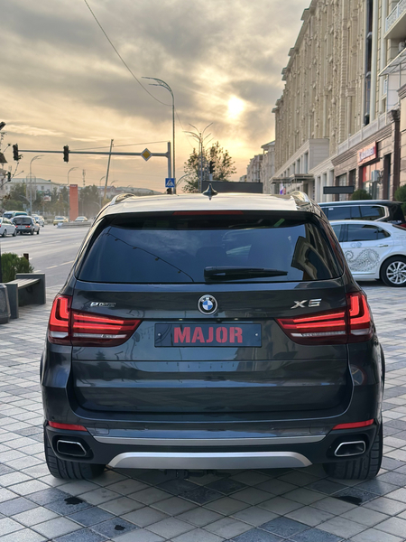 Bmw x5 gibrid sotilad