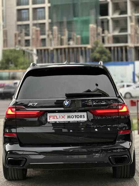 BMW X7 xDrive 40i