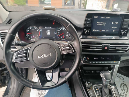 Продаётся KIA Seltos 2021