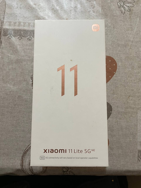 Xiaomi 11 lite 5Gne, новый телефон с коробкой