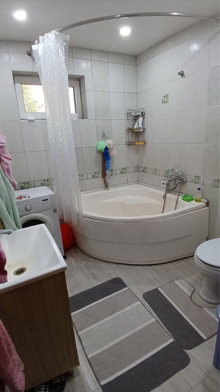 Продается 3-х комн. квартира на Буз-2