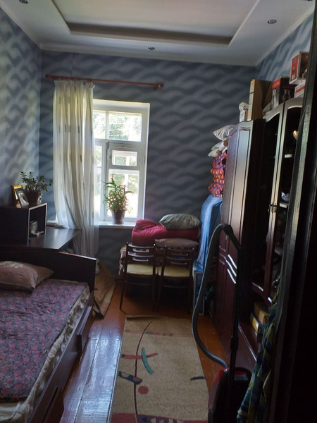 В центре Чирчика, 3 ком.кв продаётся