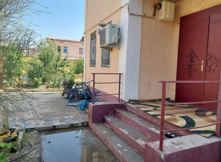 Аренда котедж 3 ком 4оток Фуд Сити базар.  Гулзор махалла