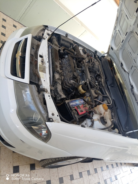 Nexia 2  2015 yil Gibrid 83 000 km Metan gaz balon 80talik