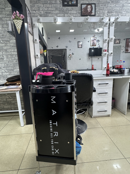 Фсё ест для салона кросати salon uchun hama narsa bor qogani telda hal