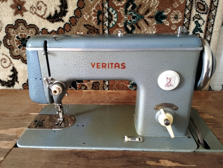 Швейная машинка немецкая VERITAS