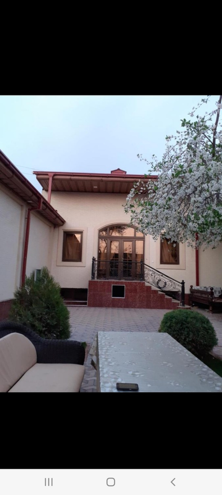 Uyut hotel ждёт гостей с заграницей и соседних городов.