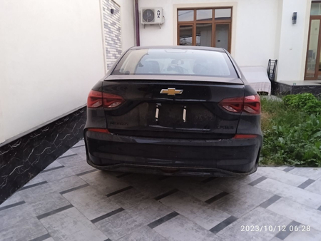 Monza naxtga va nasiya savdoga