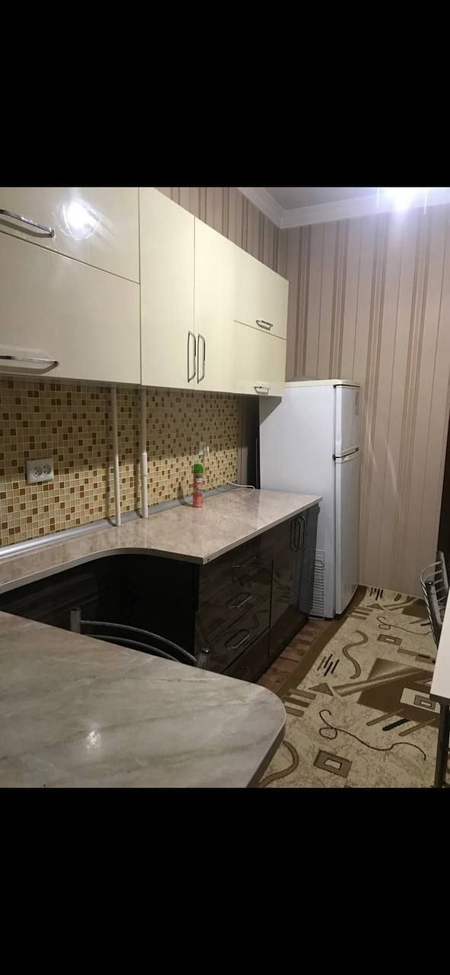 Chilonzor metro oldida yaxshi insonlarga beriladi