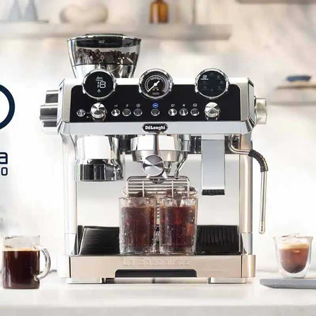 Рожковая кофеварка DeLonghi EC9865.M La Specialista Maestro