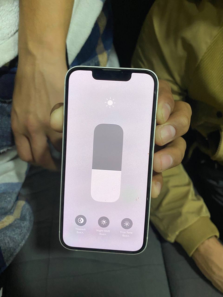 Iphone 13 mini rangi oq