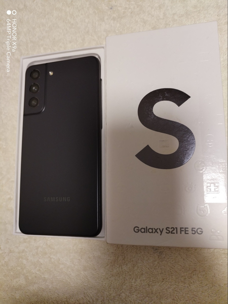 Samsung galaxy S21Fe 5G 8/128 GB Vietnam