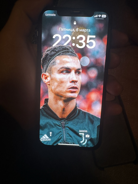 Iphone 11 pro sotiladi