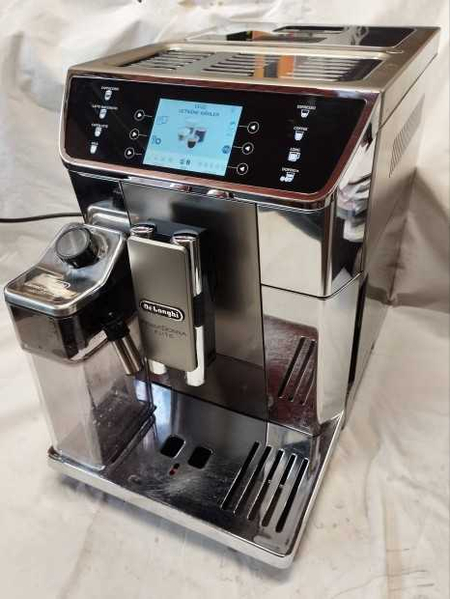 DeLonghi Кофемашина PrimaDonna Elite ECAM650.55.MS