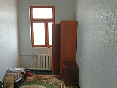 Srochno uy sotiladi yunusobot 13 kvartlda
