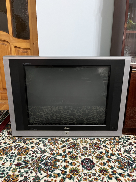 Lg, televizor zudlik bilan yangi egasini kutmoqda