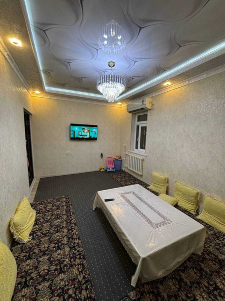 СРОЧНО !! Продается квартира в Яшнабаде 2/4/5 ( 60 кв/м ) Авиасозлар 2