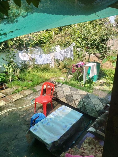 Продам квартиру 2 комнатную+ пристройка 1 комната. Своя без маклера.
