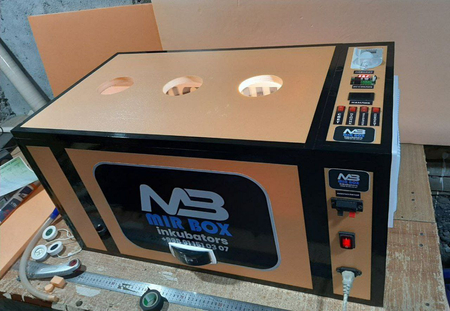 Inkubator zakazga 70 va 130 talik