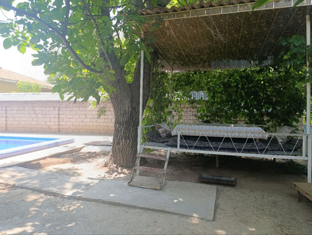 Bustonliq tumani soyliq qishloğida dacha bor