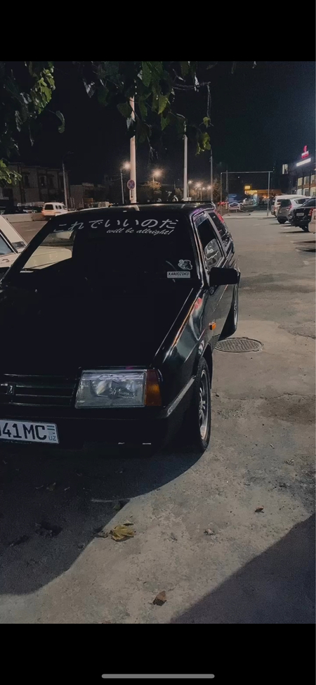 Vaz 2108 sotiladi