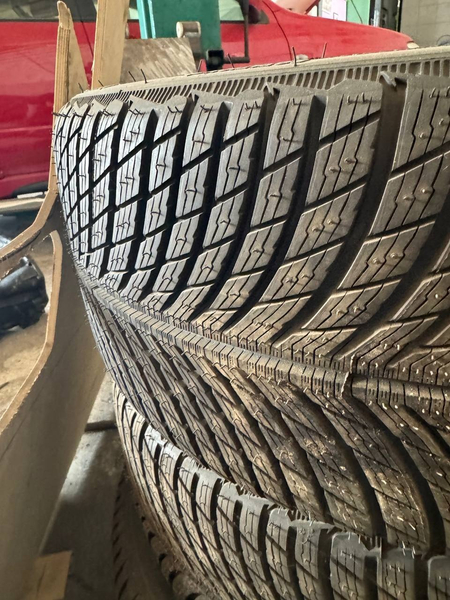 AMG диски разноширокие
