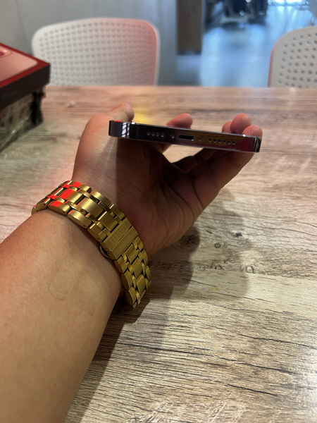 Iphone 14 pro max srochno sotiladi