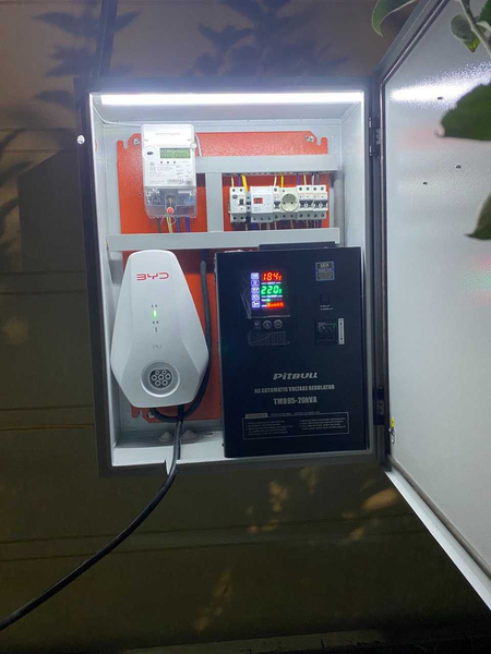 Elektromobil zaryadka ustanofka | Зарядная станция установка E-29