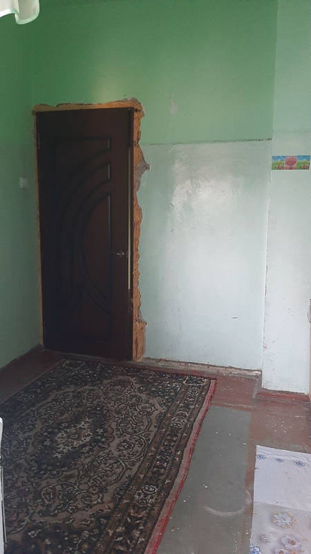 Продается 2 комнатная квартира. 5/1 район. Этаж 2. Хамид Алимжон 24.