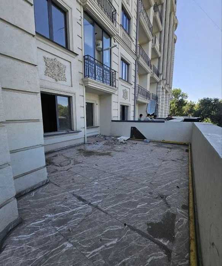 Срочно около Финансового в Muhtasham 103м2 c террасой 3ком!`