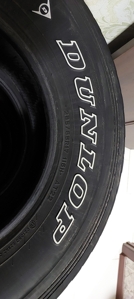 Авто шина на ленкрузер 285/65/R17