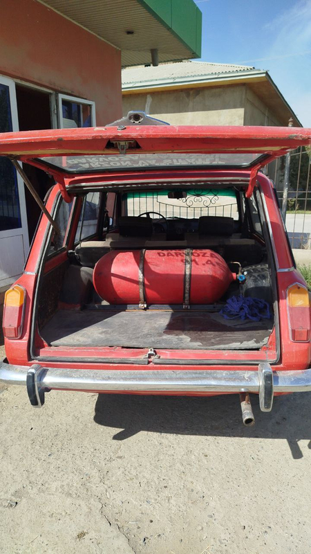 Vaz2102 sotiladi