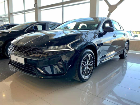 kia k5 comfort rangi qora
