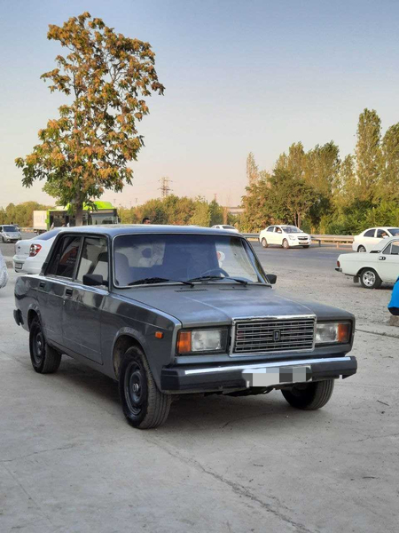 Vaz Lada 2107 sotiladi