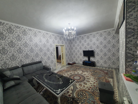 5 mavzeda 2 xonali dom srochno sotiladi